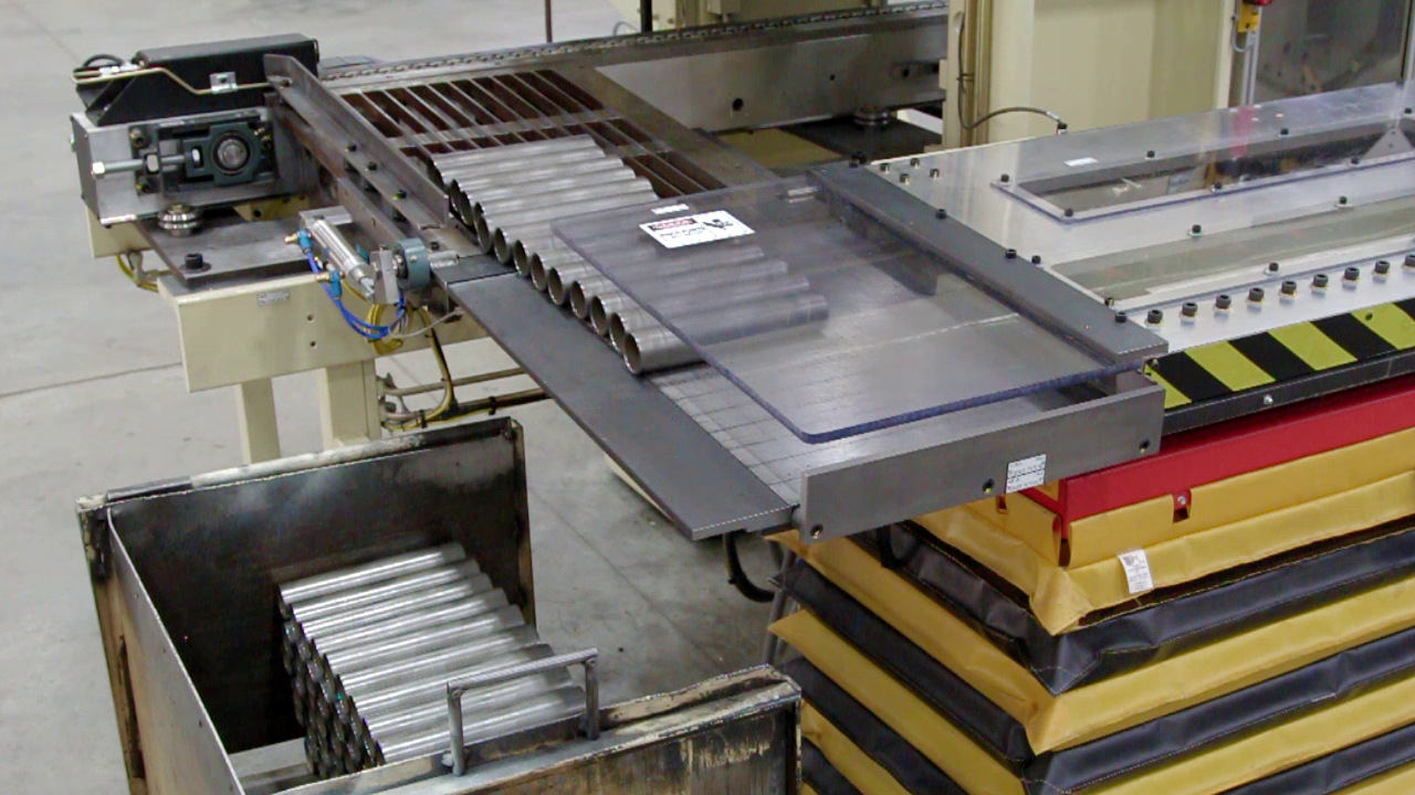Eliminating Steps in Production With A Rotating-Head Cutoff Machine ...